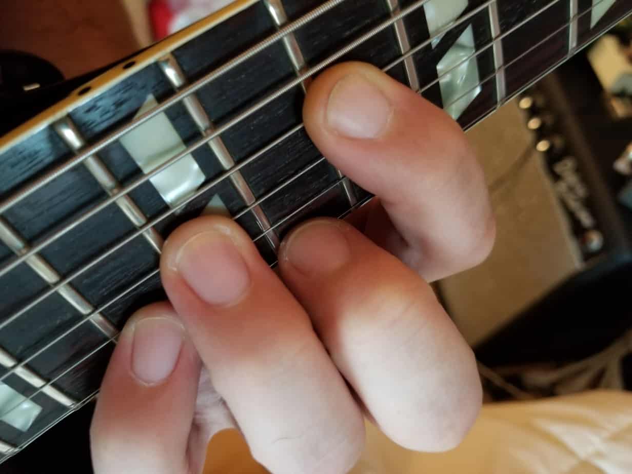 C Chord Guitar - Finger Positions, How to, Variations - Beginner Guitar HQ