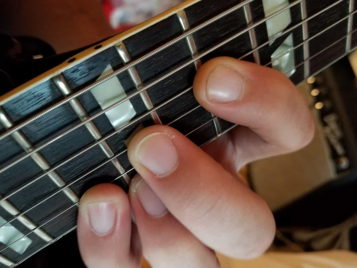 C Chord Guitar - Finger Positions, How to, Variations - Beginner Guitar HQ