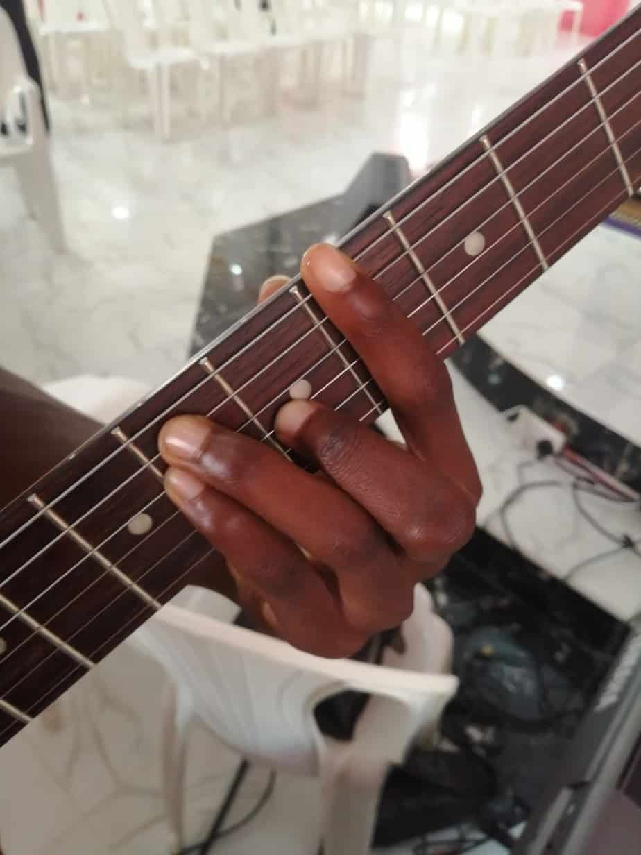 How to Play Major Chord Inversions on the Guitar - Beginner Guitar HQ