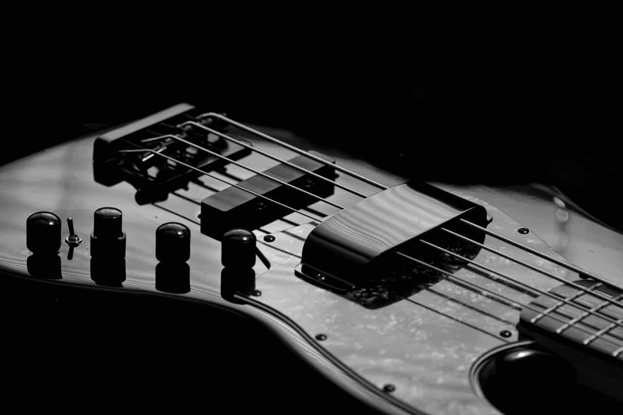 Dean Bass Guitar Review Beginner Guitar Hq