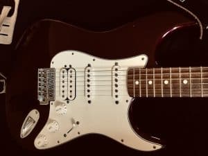 Can You Play An Electric Guitar Without an Amp? | Beginner Guitar HQ