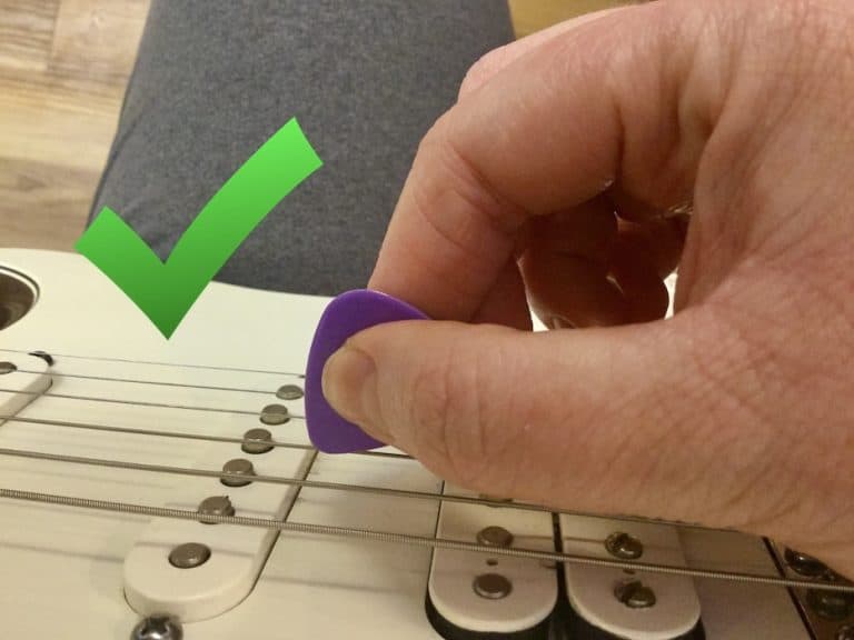 How to Master Alternate Picking | Beginner Guitar HQ