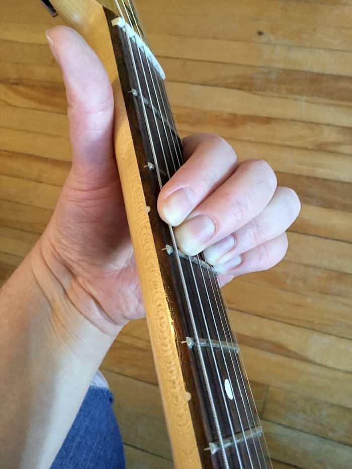 When to Use Sus Chords – A Definitive Guide | Beginner Guitar HQ