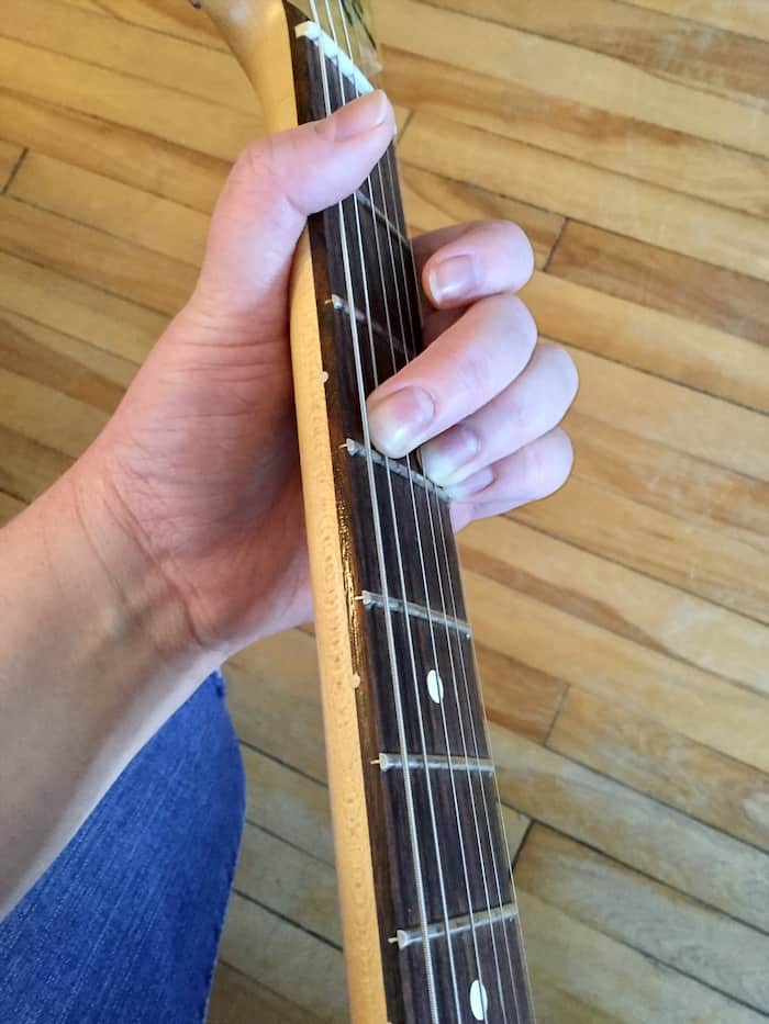 When to Use Sus Chords – A Definitive Guide | Beginner Guitar HQ