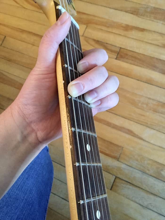 When to Use Sus Chords – A Definitive Guide | Beginner Guitar HQ