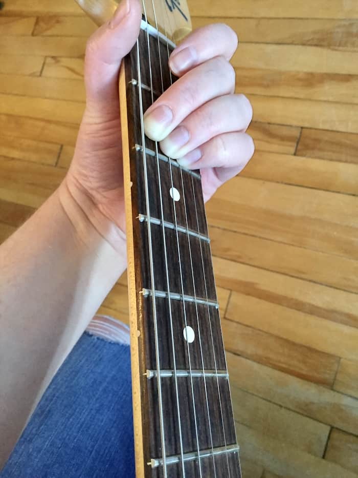 When to Use Sus Chords – A Definitive Guide | Beginner Guitar HQ